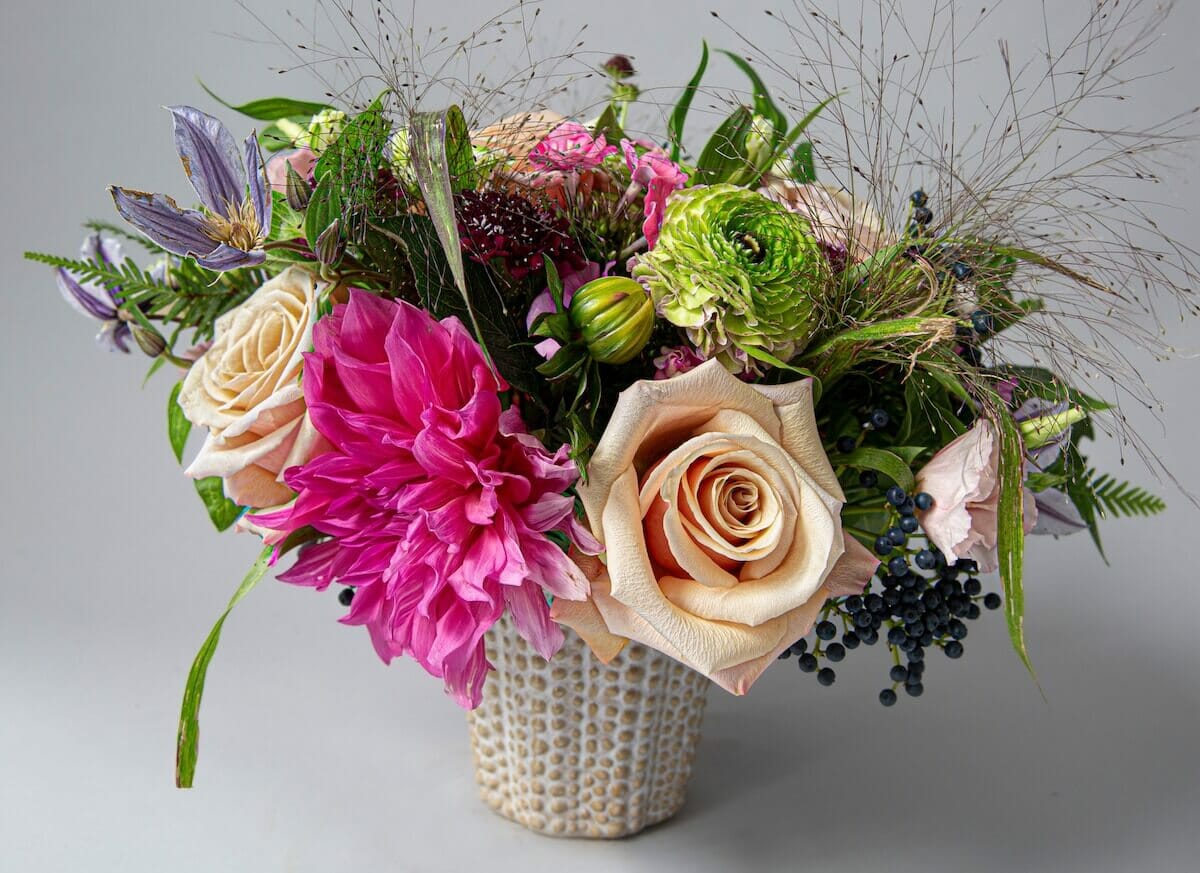 15 Best Manhattan Florists for Local Flower Delivery - Petal Republic