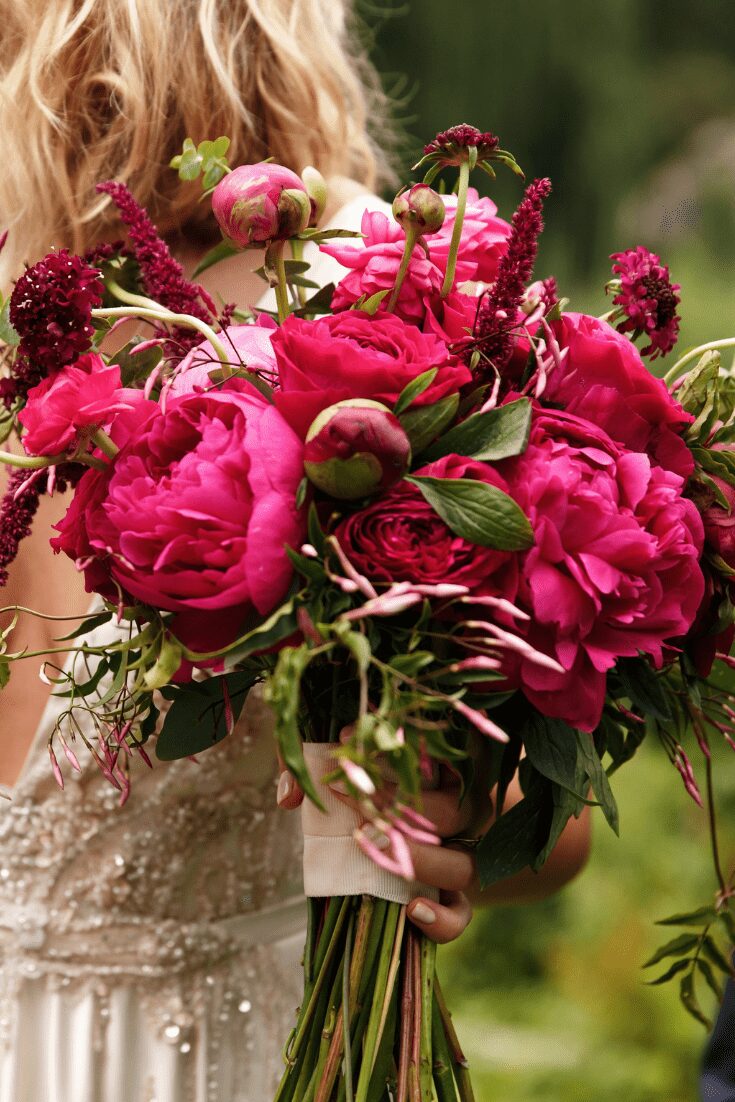 59+ Red Wedding Bouquets That Are Perfect for Every Bride - Petal Republic