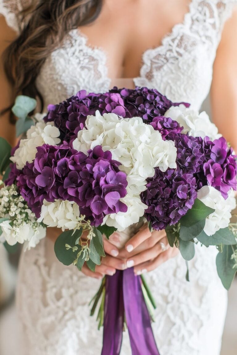 97+ Hydrangea Wedding Bouquets to Inspire Your Big Day 🌸 - Petal Republic