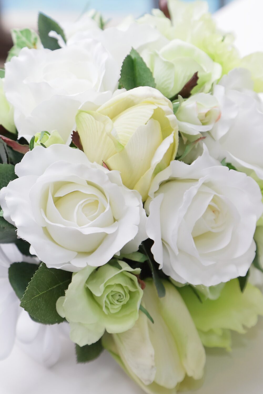 80+ White Rose Wedding Bouquets That Redefine Bridal Perfection 🌹 ...