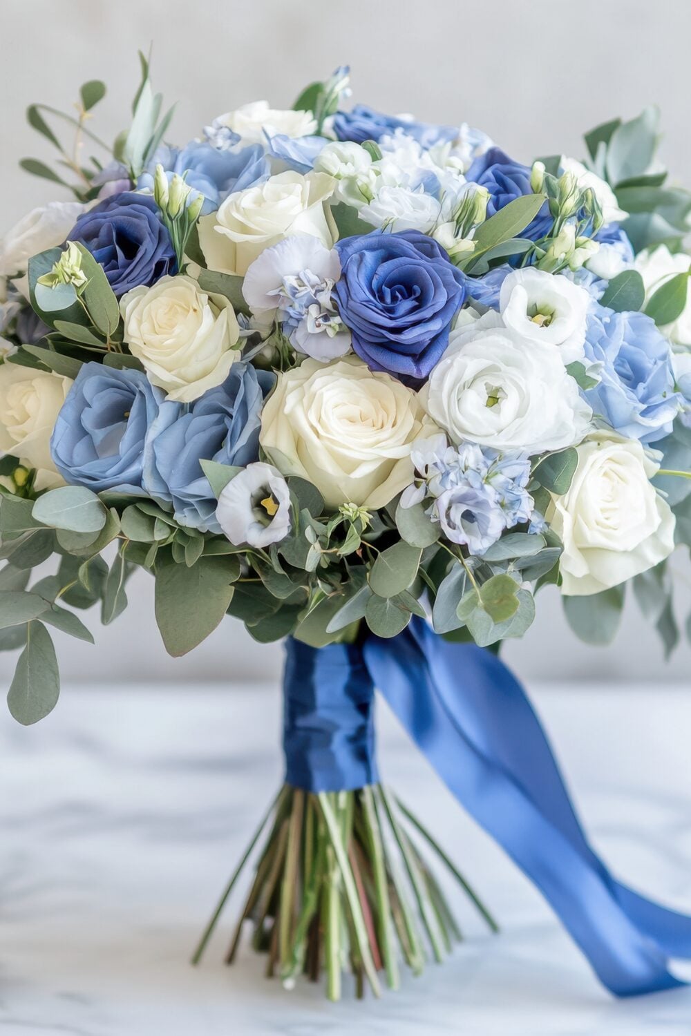Lisianthus: The Flower That Symbolizes Charm, Grace, and Undeniable ...
